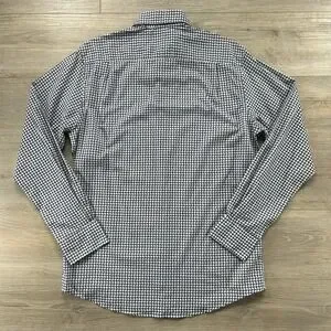 Rodd & Gunn | Shirts | Rodd Gunn Medium Marshland Sports Fit Button Up ...